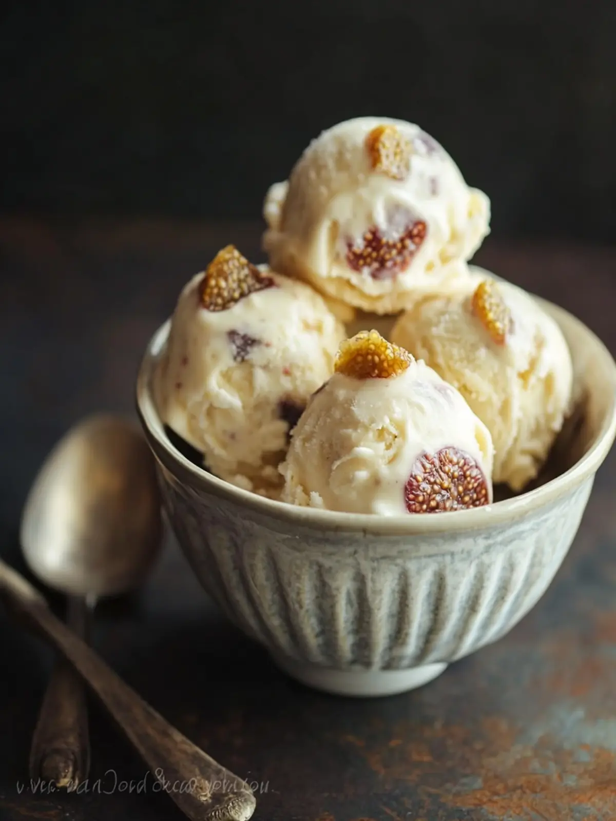 Irresistible Honey’d Fig & Goat Cheese Ice Cream Recipe